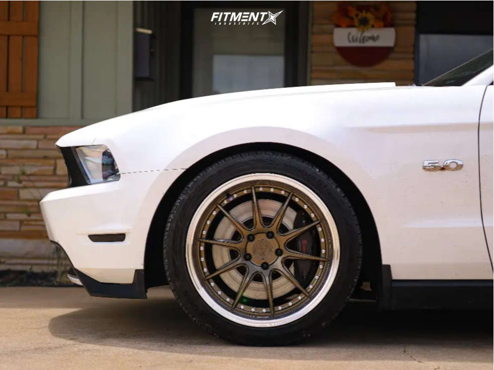 2012 Ford Mustang GT with 19x9.5 Aodhan Ds07 and Hankook 255x40 on ...