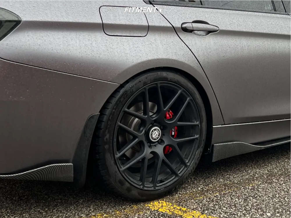 2017 BMW 330i XDrive Base with 19x8.5 Curva C7 and Continental 255x35 ...