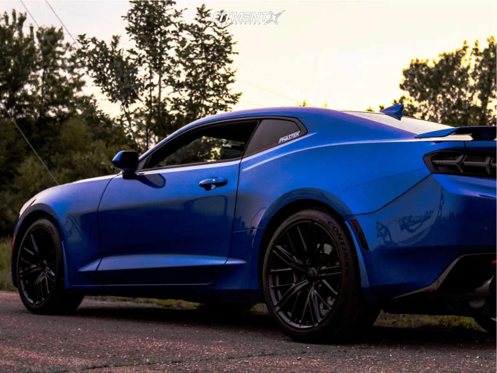 2016 Chevrolet Camaro SS with 20x9 OE Performance 194 and Continental ...