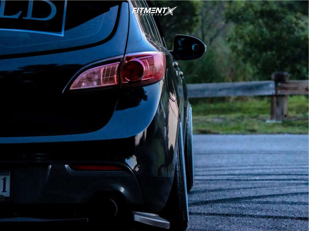 2013 Mazda 3 Mazdaspeed with 18x9.5 Motegi MR154 and Vercelli 225x40 on ...
