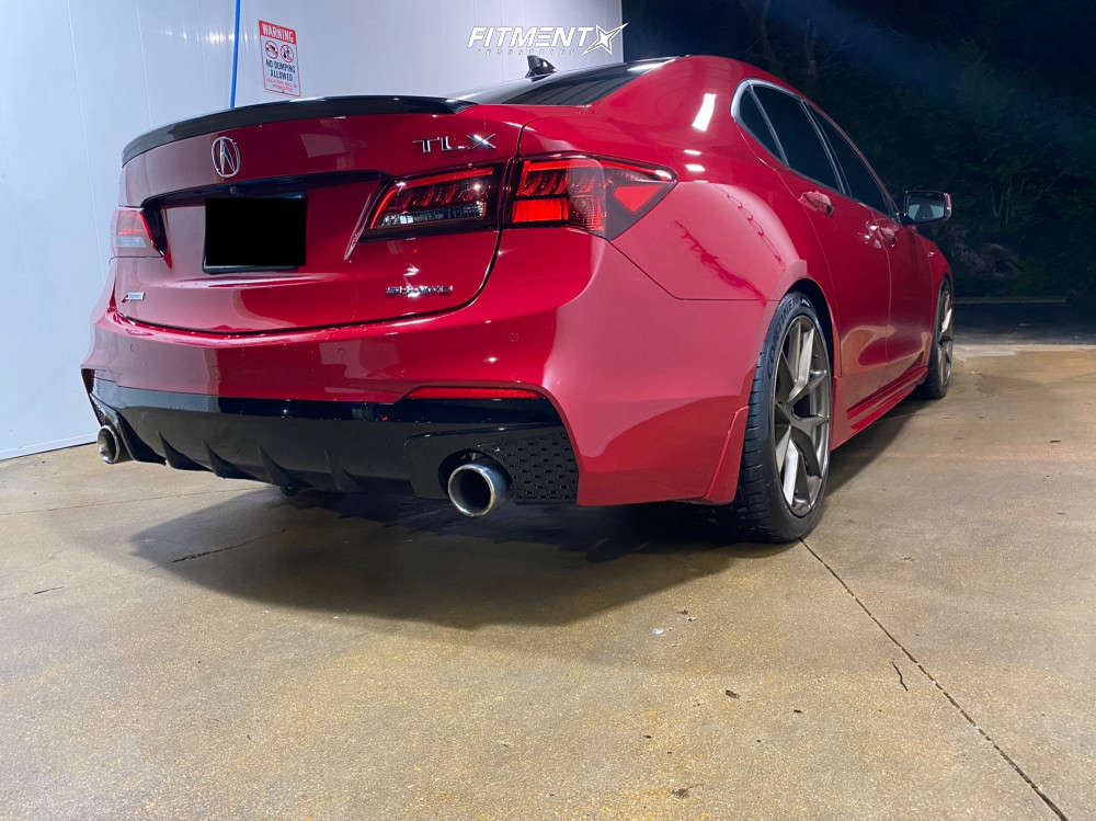 2019 Acura TLX SH-AWD with 19x8.5 Aodhan Aff7 and Continental 245x35 on ...