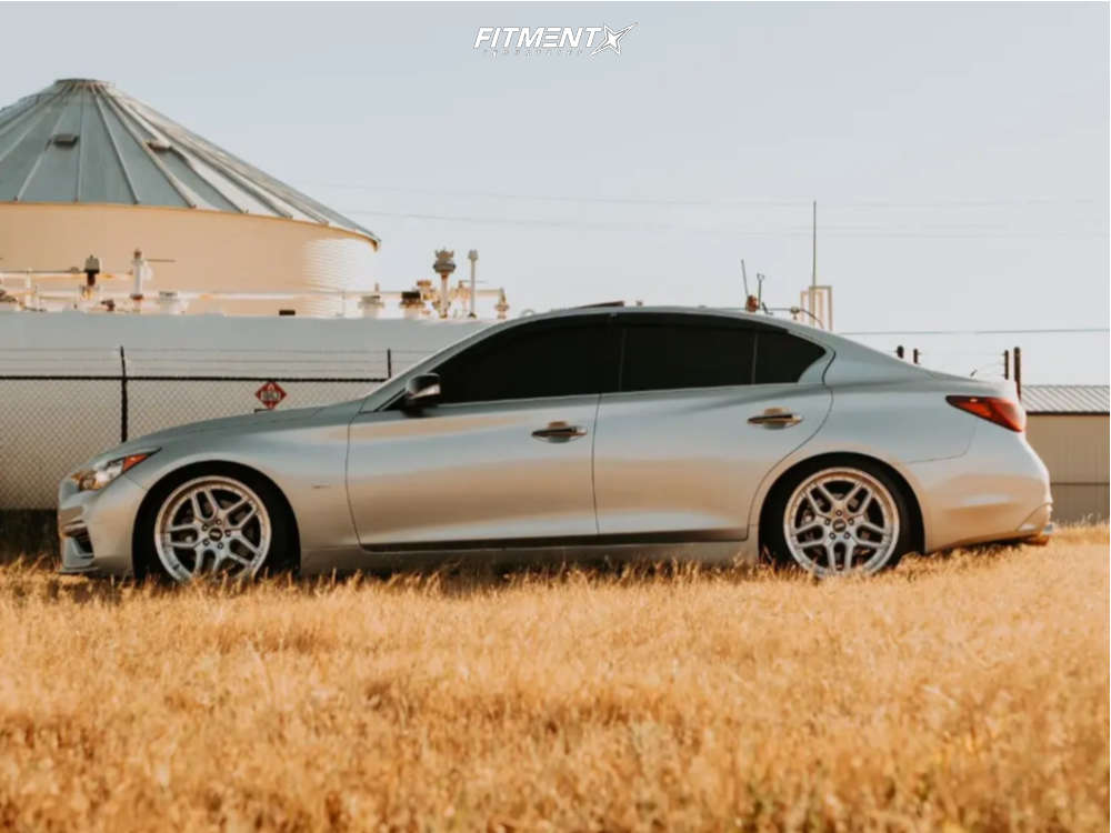 2019 INFINITI Q50 Luxe with 19x10.5 ESR Cs15 and Continental 235x35 on ...