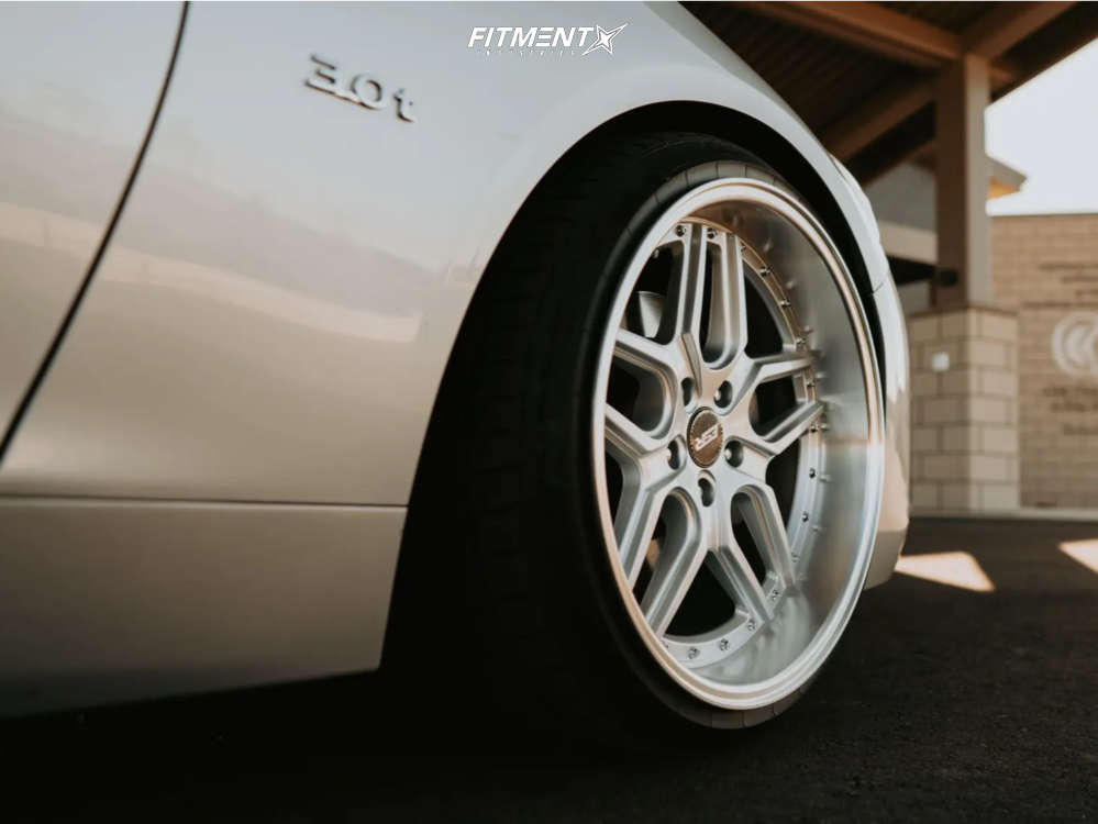 2019 INFINITI Q50 Luxe with 19x10.5 ESR Cs15 and Continental 235x35 on ...