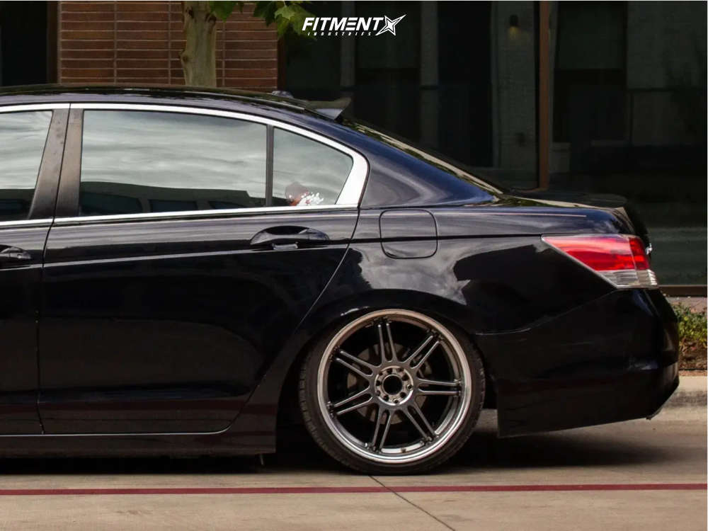 2010 Honda Accord EX-L with 19x8.5 Tenzo R Gf7 and Atlas 215x35 on ...