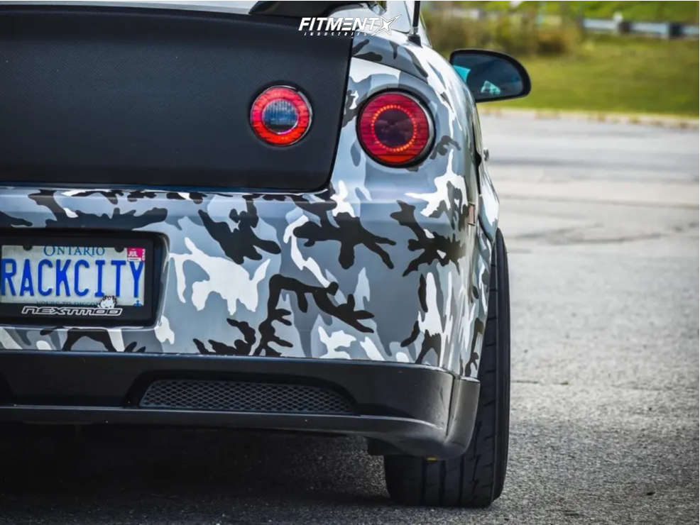 2005 Chevrolet Cobalt SS with 17x9 Varrstoen Es3 and Firestone 225x45 ...