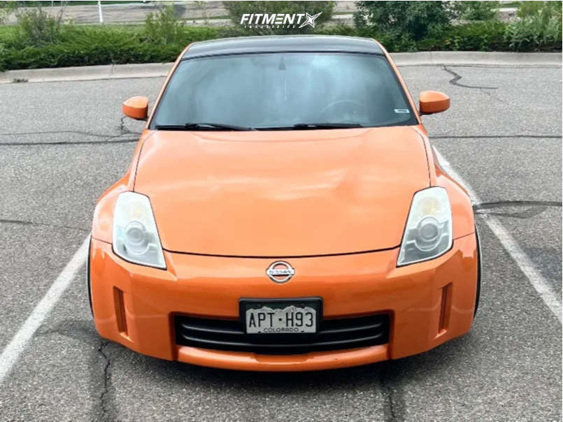 2007 Nissan 350Z Base with 18x11 Cosmis Racing Xt-206r and Delinte ...