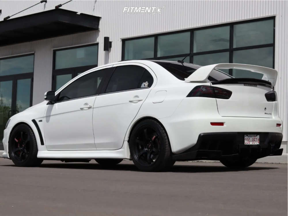 2015 Mitsubishi Lancer Evolution GSR with 18x9.5 Gram Lights 57dr and ...