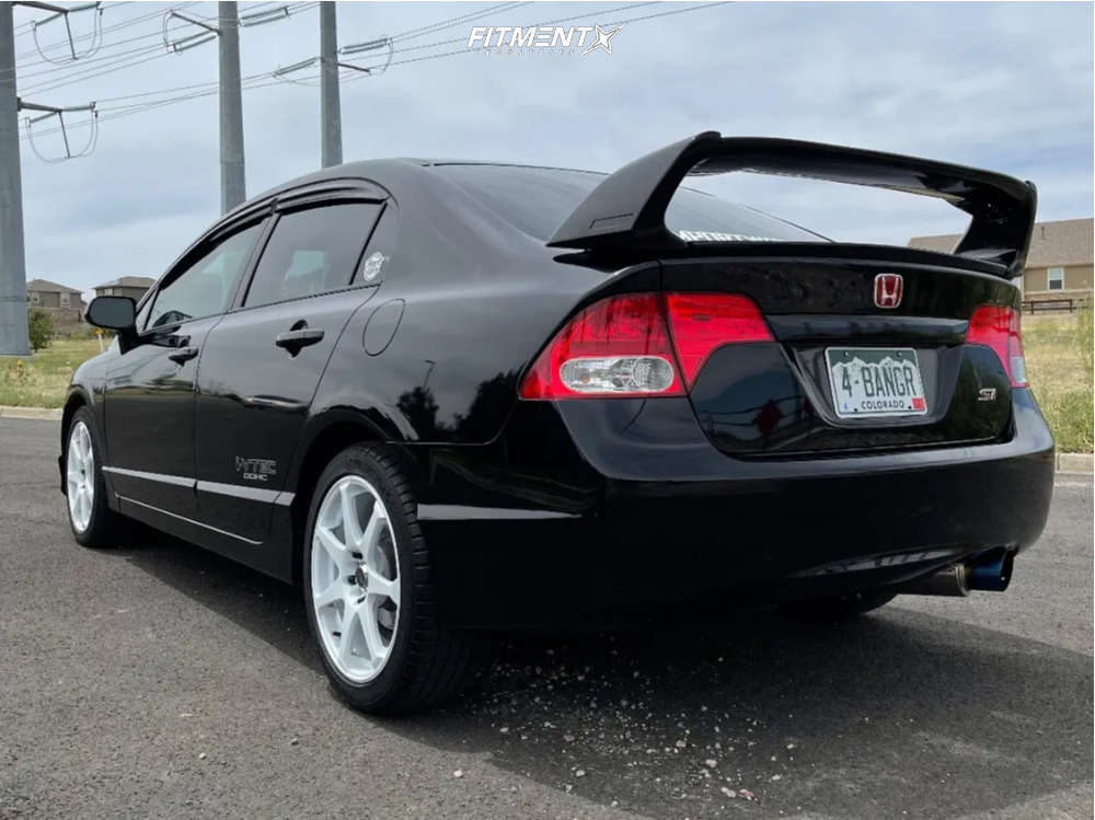 2009 Honda Civic Si with 17x7.5 Drag Dr33 and Michelin 225x45 on Stock ...