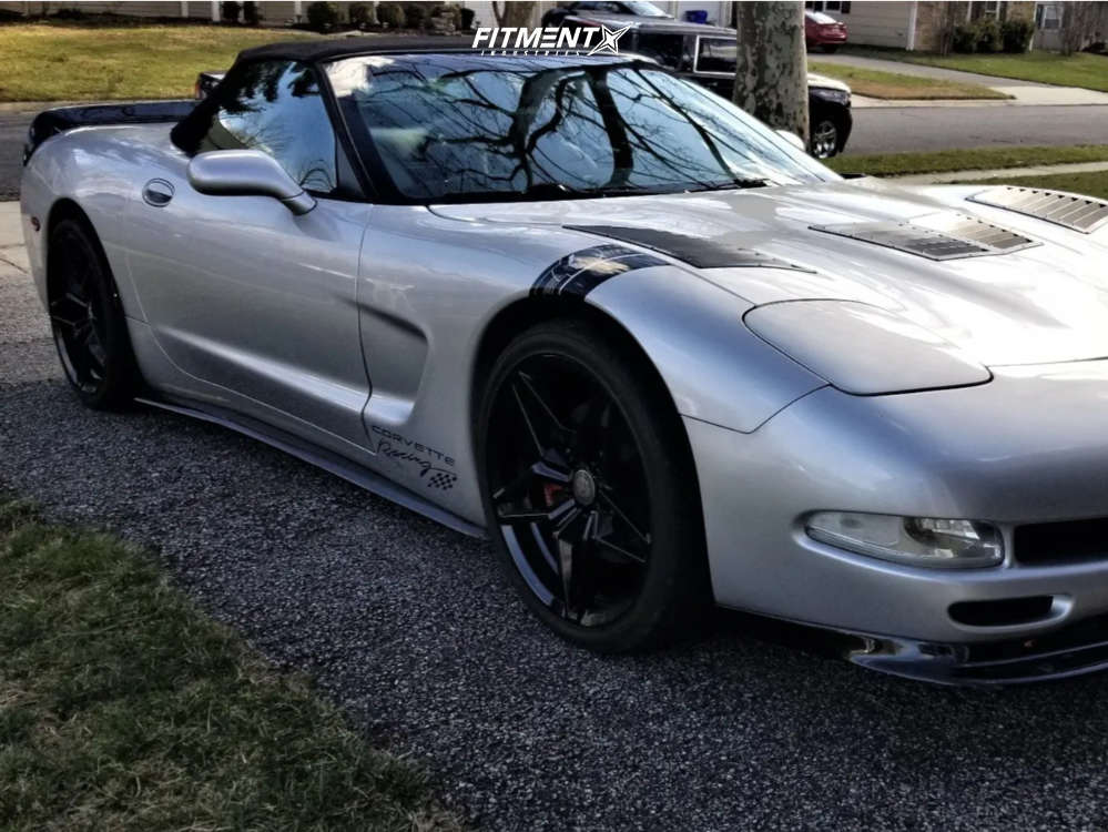 2001 Chevrolet Corvette Base with 19x9.5 MRR M755 and Nitto 285x30 on ...
