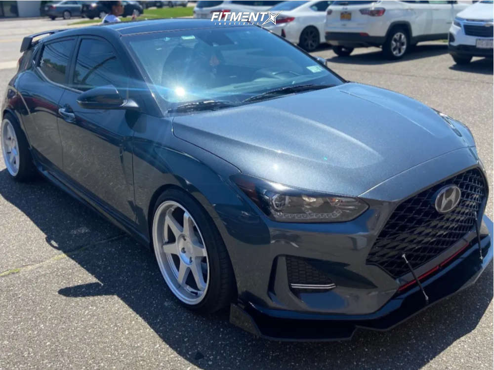 2020 Hyundai Veloster Turbo Ultimate with 18x9.5 ESR Sr07 and Nexen 225x40 on Coilovers ...