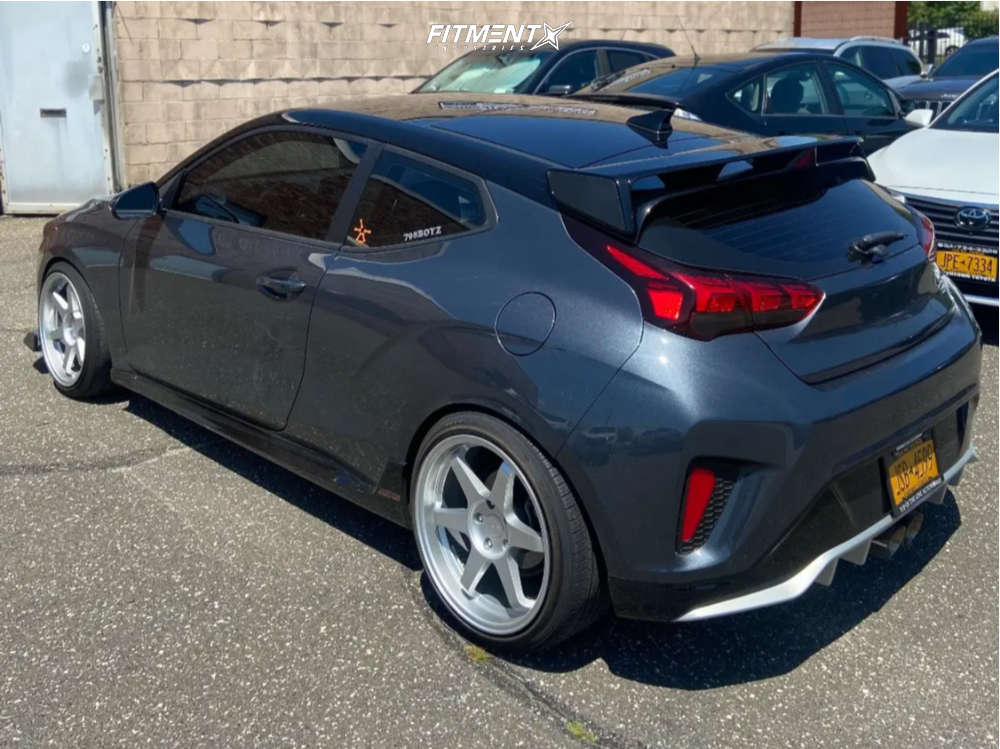 2020 Hyundai Veloster Turbo Ultimate with 18x9.5 ESR Sr07 and Nexen 225x40 on Coilovers ...