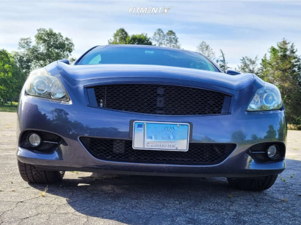 2011 INFINITI G37 Base with 19x9.5 Aodhan Ah02 and Continental 255x40 ...