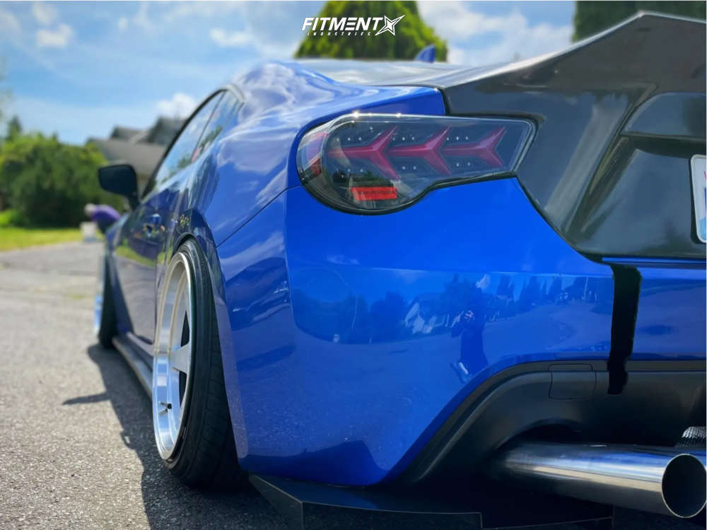 2015 Subaru BRZ Limited with 18x10.5 ESR Cr5 and Vercelli 225x40 on ...