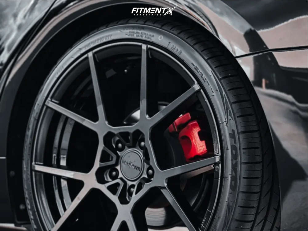 2018 Toyota Camry Tires