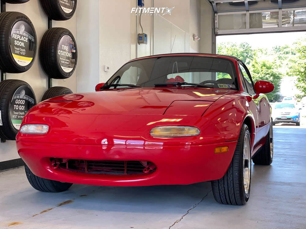 1992 Mazda Miata Base with 15x7 Enkei 92 and Hankook 205x50 on Stock ...
