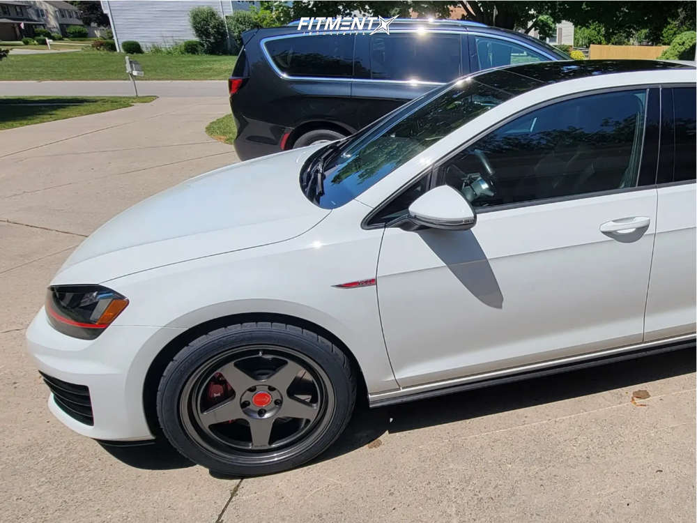 2017 Volkswagen GTI SE with 18x8.5 Kansei Knp and Nitto 245x40 on Stock ...