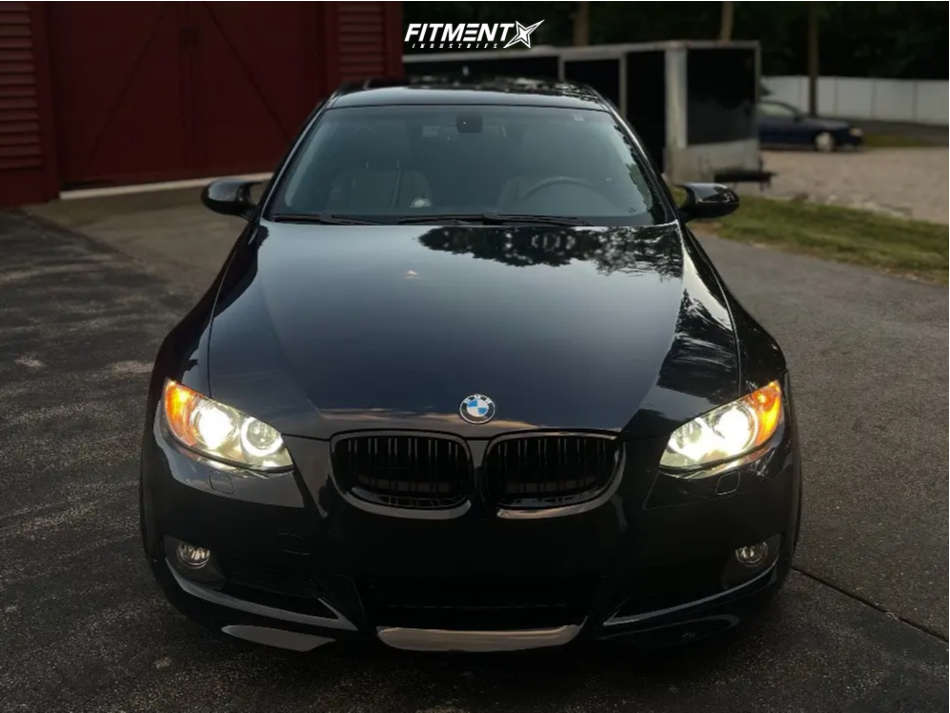 2007 BMW 328xi Base with 19x8.5 ESR Cs11 and Continental 235x35 on ...