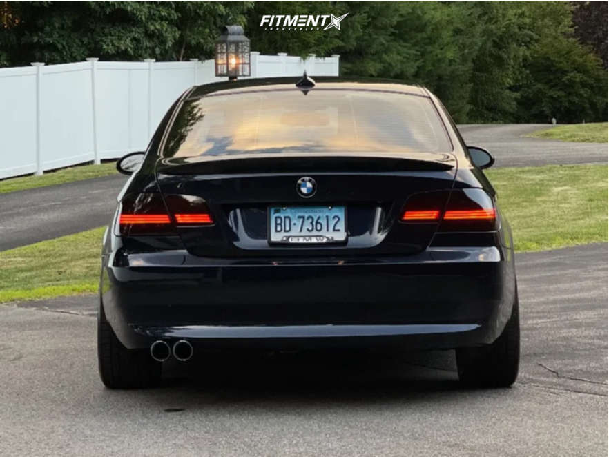 2007 BMW 328xi Base with 19x8.5 ESR Cs11 and Continental 235x35 on ...