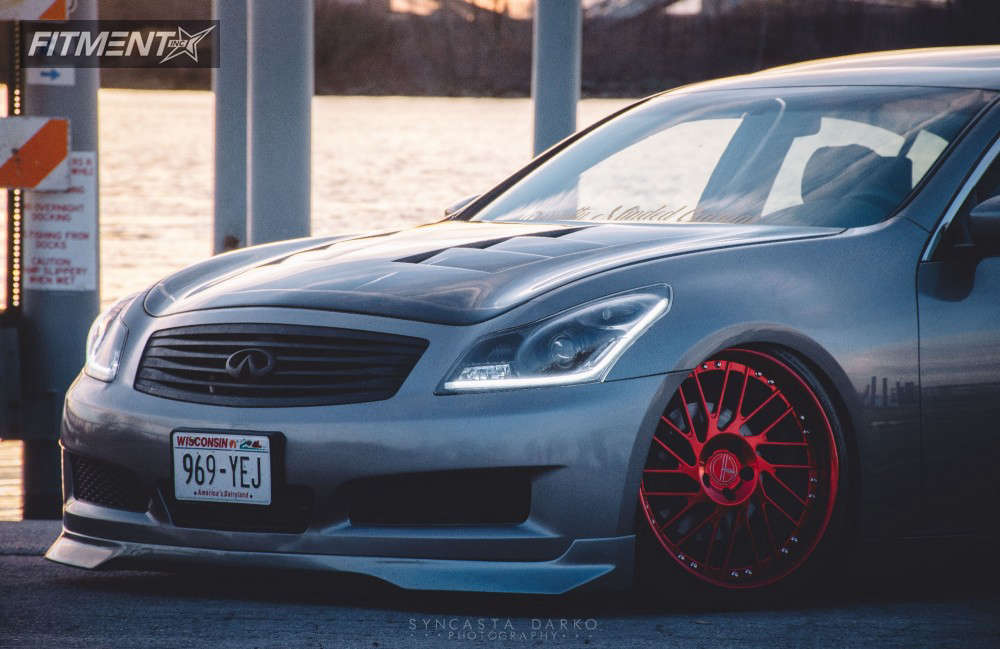 Bagged G37 Sedan