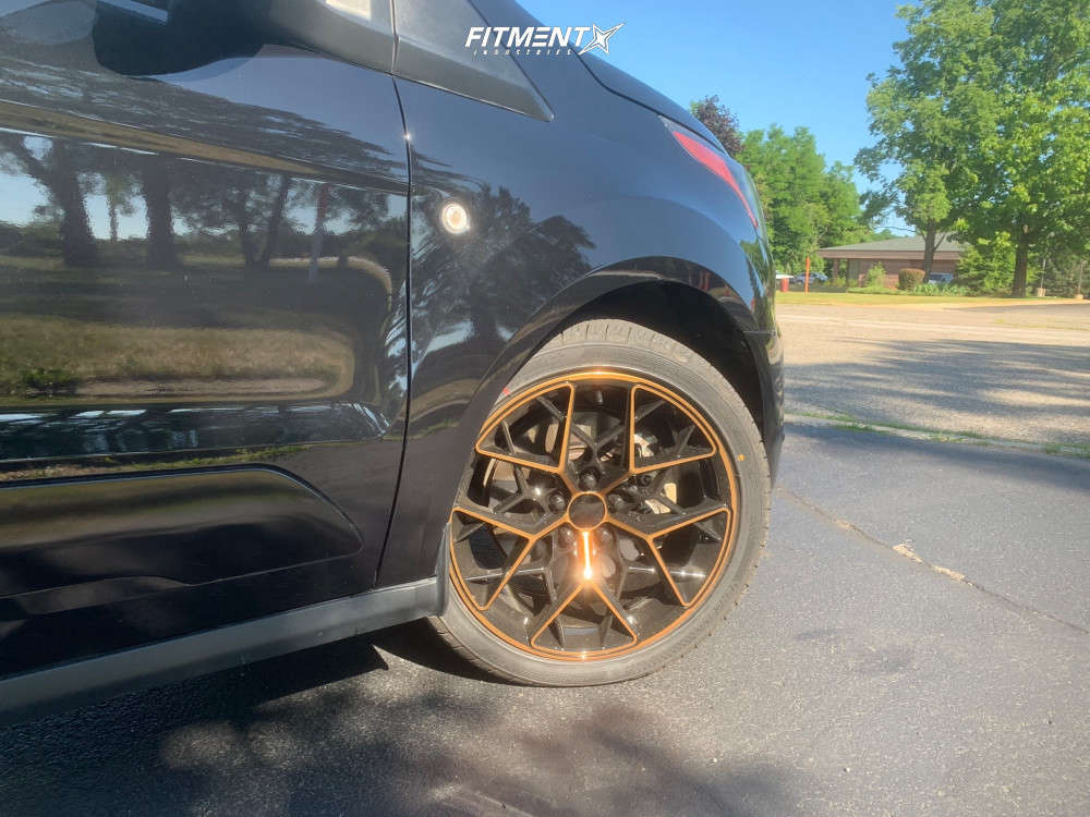 2021 Ford Transit Connect XLT with 18x8.5 Shift Piston and Vercelli ...