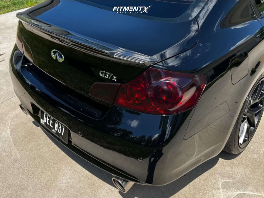 2013 INFINITI G37 X with 19x9.5 ESR Rf2 and Michelin 255x35 on ...