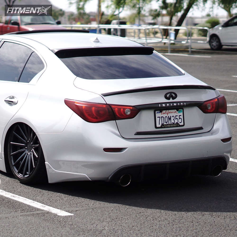 2014 INFINITI Q50 Sport with 20x9 Vossen Vfs2 and Hankook 225x35 on Air ...