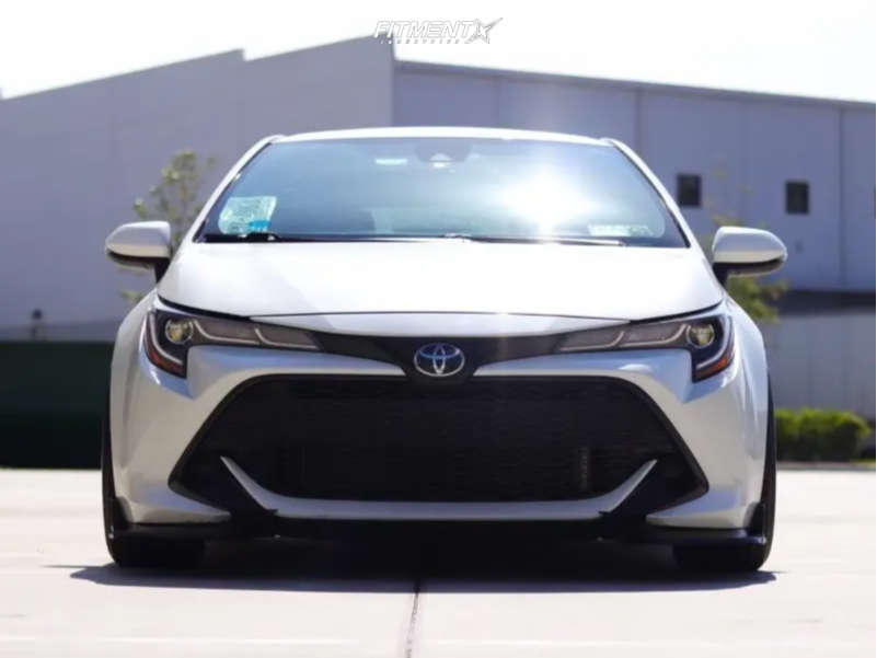 2020 Toyota Corolla SE with 18x9.5 Work Emotion Cr 2p and Continental ...