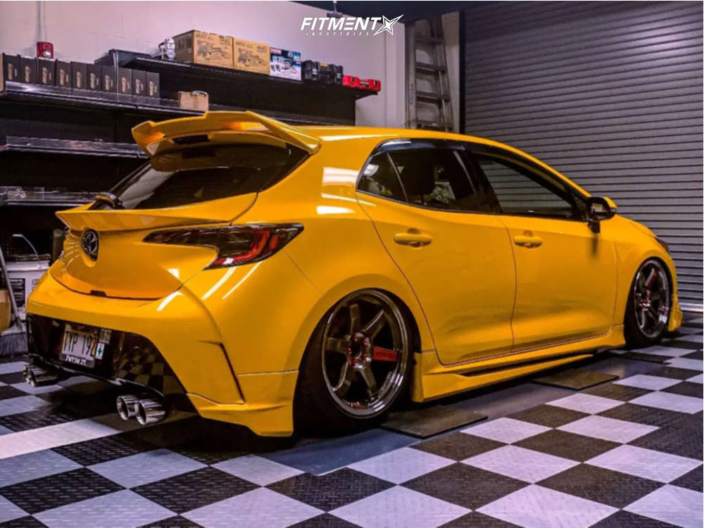 2019 Toyota Corolla XSE with 18x9.5 Volk Te37sl and Nitto 235x40 on Air ...