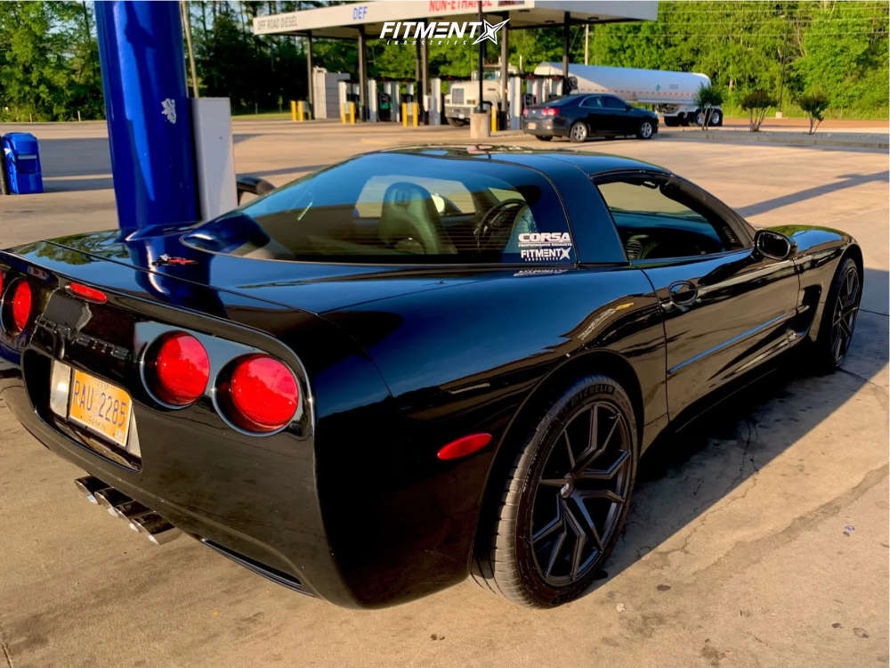 2000 Chevrolet Corvette Base with 19x9 XO Verona and Michelin 235x35 on ...