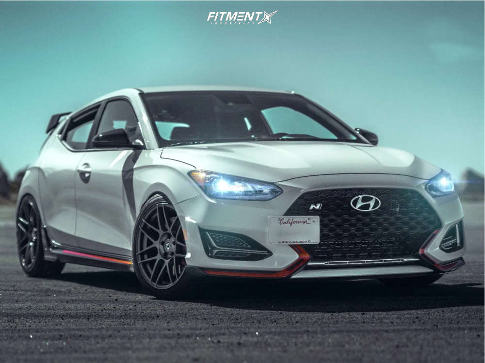 2022 Hyundai Veloster N Base with 18x8.5 Curva Cff300 and Yokohama ...