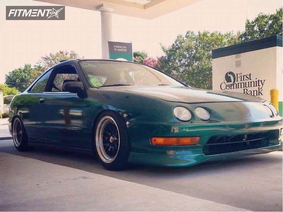 1995 Acura Integra LS with 15x8 AVID1 AV12 and Yokohama 195x45 on ...