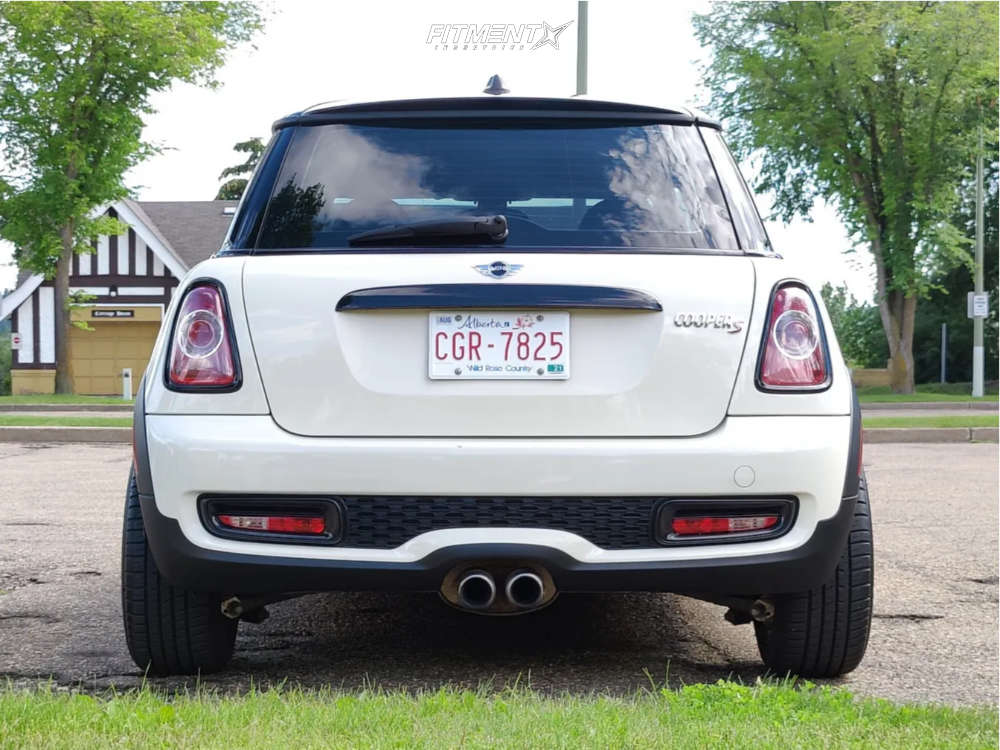 2011 Mini Cooper S with 16x7.5 Konig Hypergram and Michelin 205x50 on ...