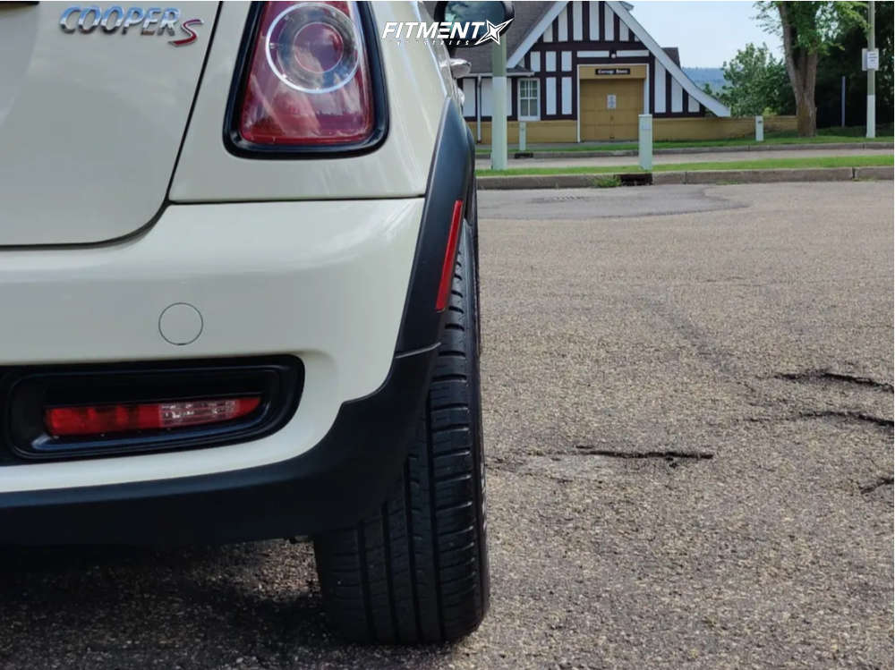 2011 Mini Cooper S with 16x7.5 Konig Hypergram and Michelin 205x50 on ...