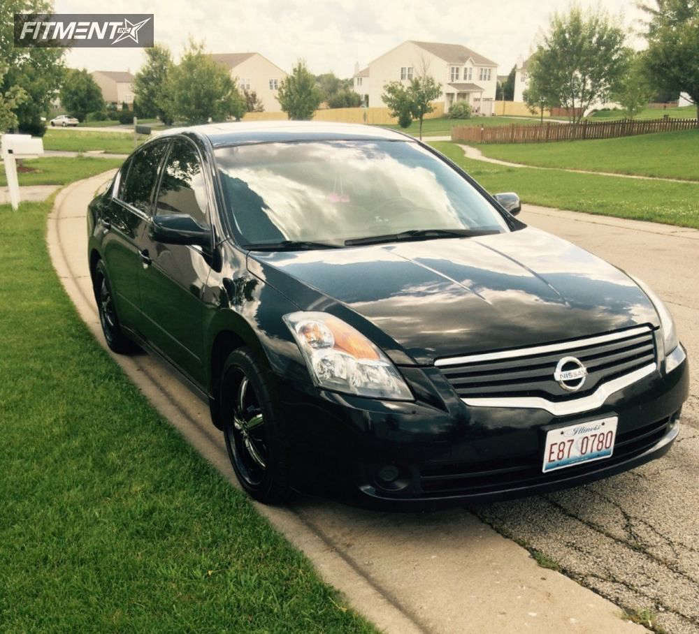 2008 Nissan Altima SL with 18x8 Helo He844 and Dunlop 235x40 on Stock ...