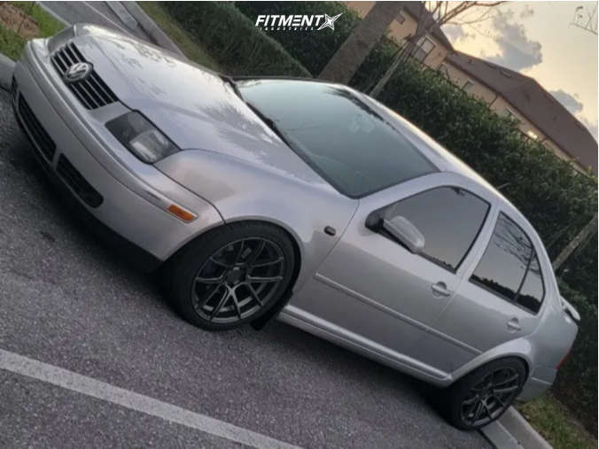 2001 Volkswagen Jetta GLX with 18x8.5 AVID1 SL02 and Delinte 235x45 on ...