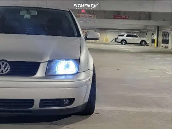 2001 Volkswagen Jetta GLX with 18x8.5 AVID1 SL02 and Delinte 235x45 on ...