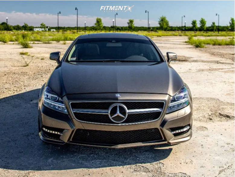 2012 Mercedes-Benz CLS550 Base with 20x9 Verde Form Vff01 and Hankook ...