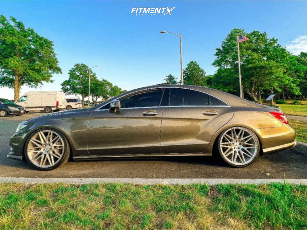 2012 Mercedes-Benz CLS550 Base with 20x9 Verde Form Vff01 and Hankook ...