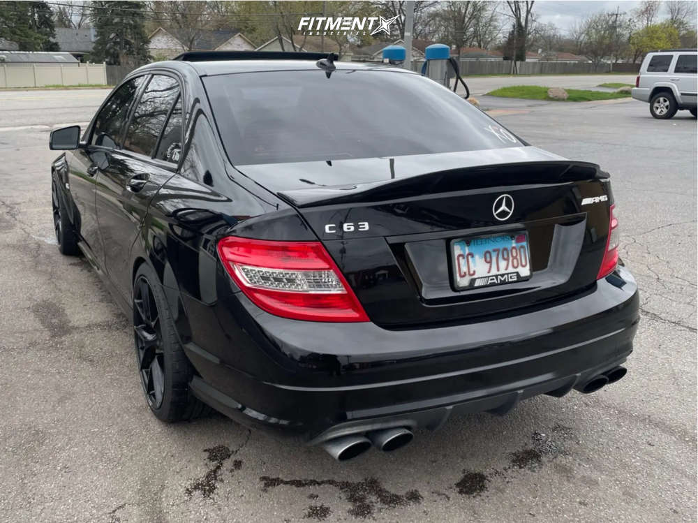 2011 Mercedes-Benz C63 AMG Base with 19x8.5 Aodhan Aff7 and Continental ...