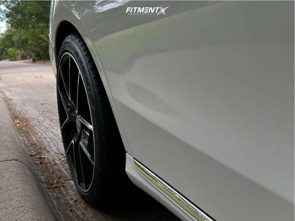 2017 Mercedes-Benz C300 Base with 19x8 Moda MD27 and Falken 225x40 on ...