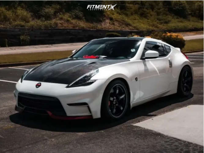 2009 Nissan 370Z Touring with 19x9.5 Gram Lights 57cr and Continental ...
