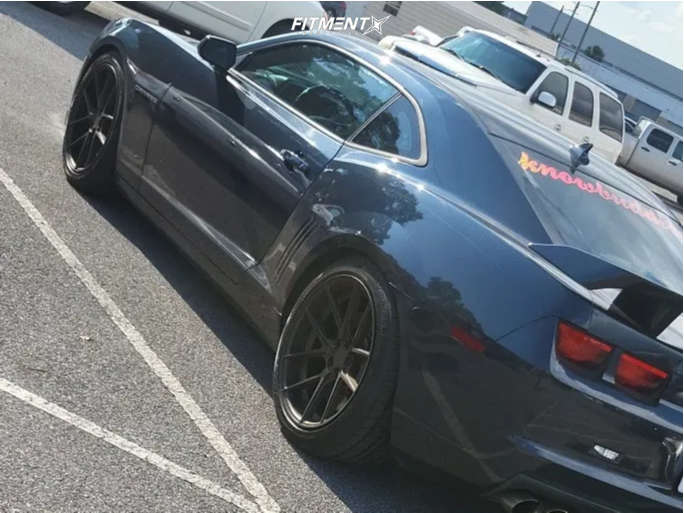 2013 Chevrolet Camaro SS with 20x9 Aodhan Aff3 and Vercelli 245x40 on ...