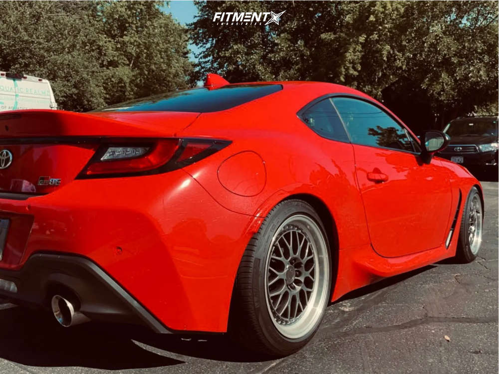 2022 Toyota GR86 Base with 17x8 Aodhan Ah02 and Michelin 215x40 on Coilovers | 2323422 | Fitment ...