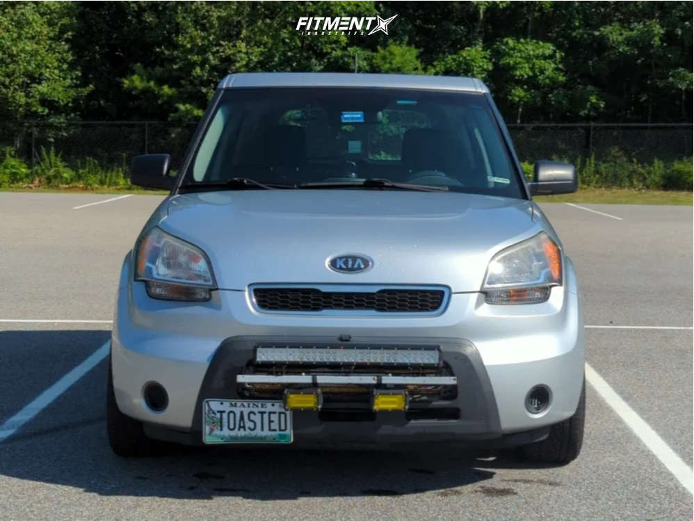 2010 Kia Soul Base with 17x8 Motegi Mr131 and Continental 225x45 on ...