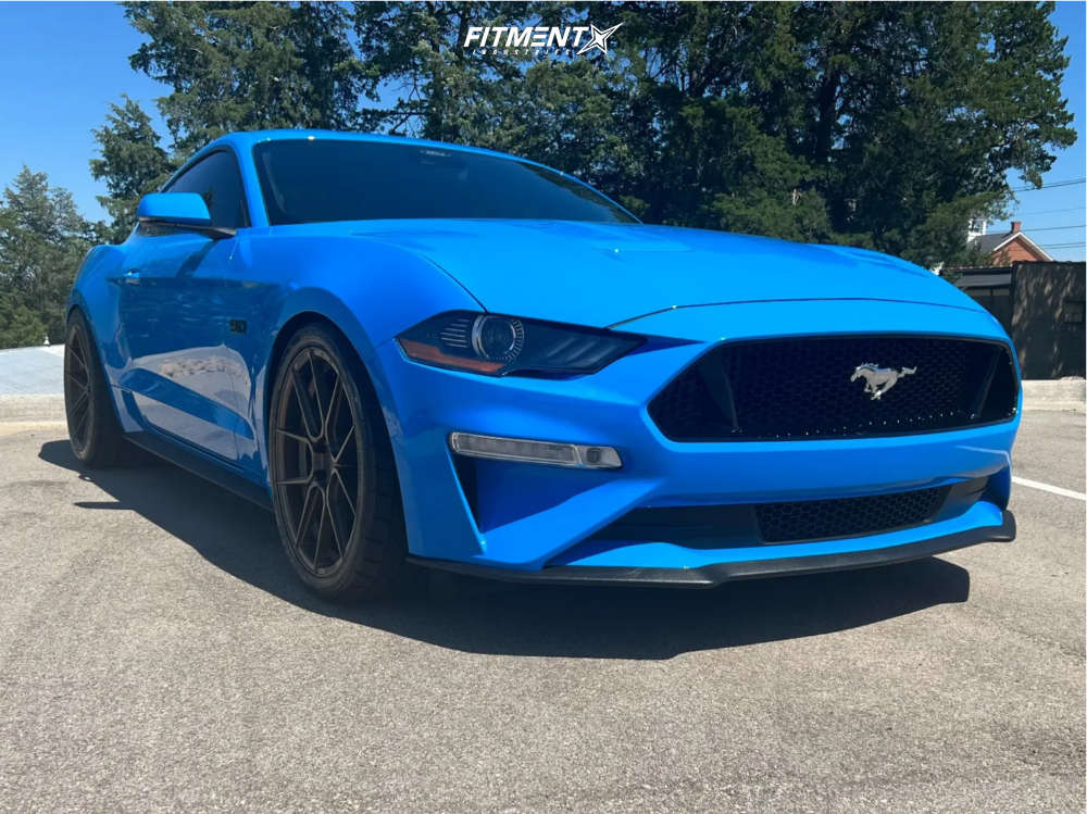 2022 Ford Mustang GT Premium with 20x9 Ferrada F8-fr8 and Nitto 275x35 ...