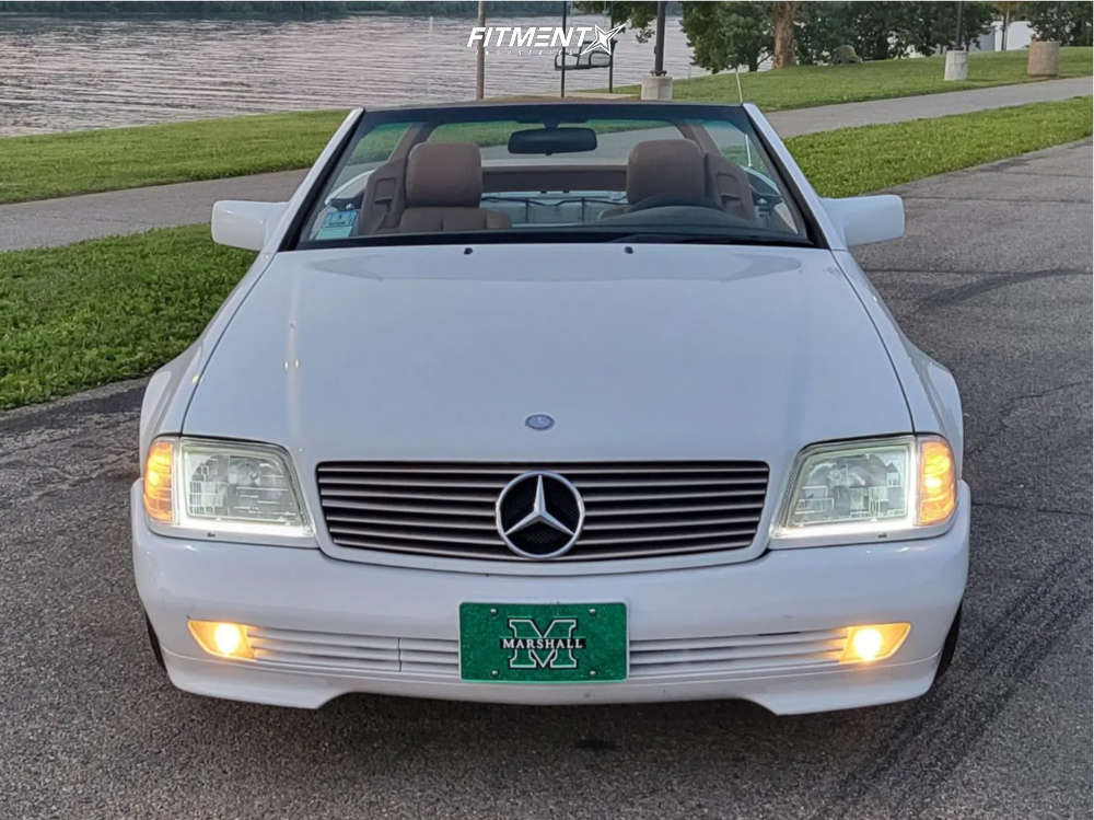 1992 Mercedes-Benz 500SL Base with 19x8.5 Ferrada FR2 and Continental ...