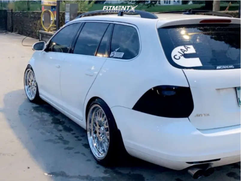 2012 Volkswagen Jetta TDI with 18x8.5 XXR 531 and Michelin 225x40 on ...