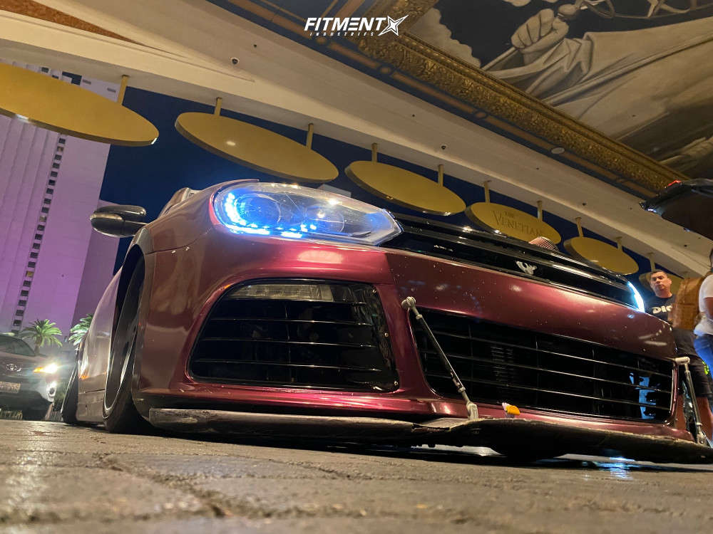 2010 Volkswagen GTI Base with 18x8.5 Rotiform Forged Tmb and Nitto ...