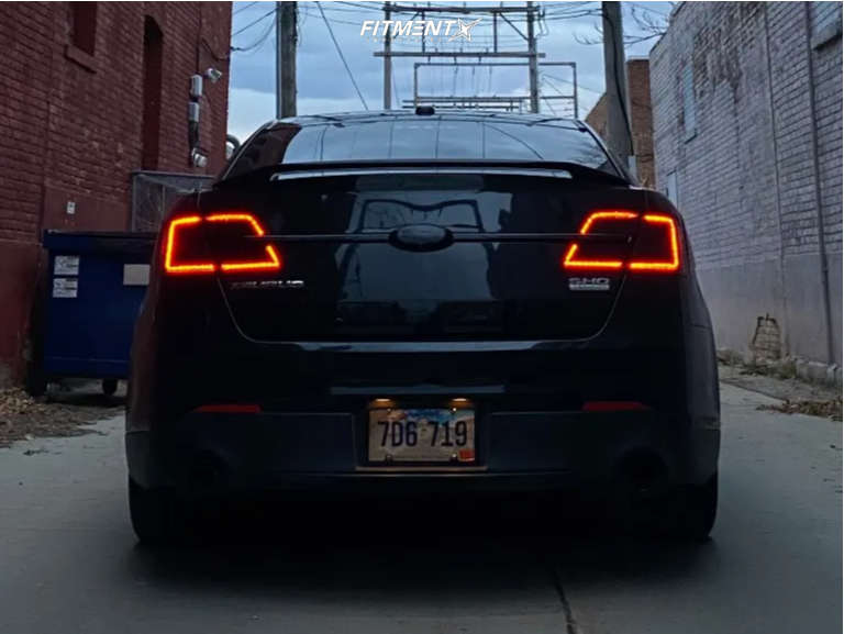 2015 Ford Taurus SHO with 20x9 F1R F103 and Michelin 245x35 on Lowering ...