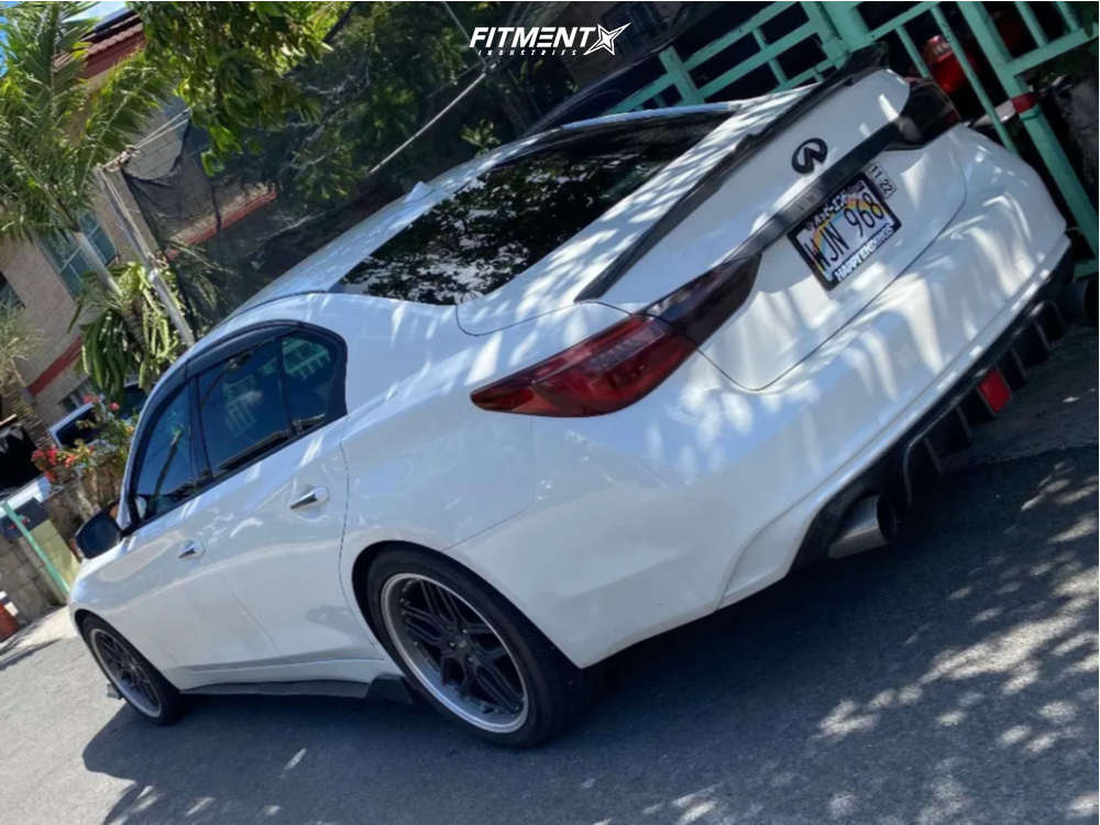 2018 INFINITI Q50 Luxe with 19x9.5 ESR Cs15 and Vercelli 245x40 on ...